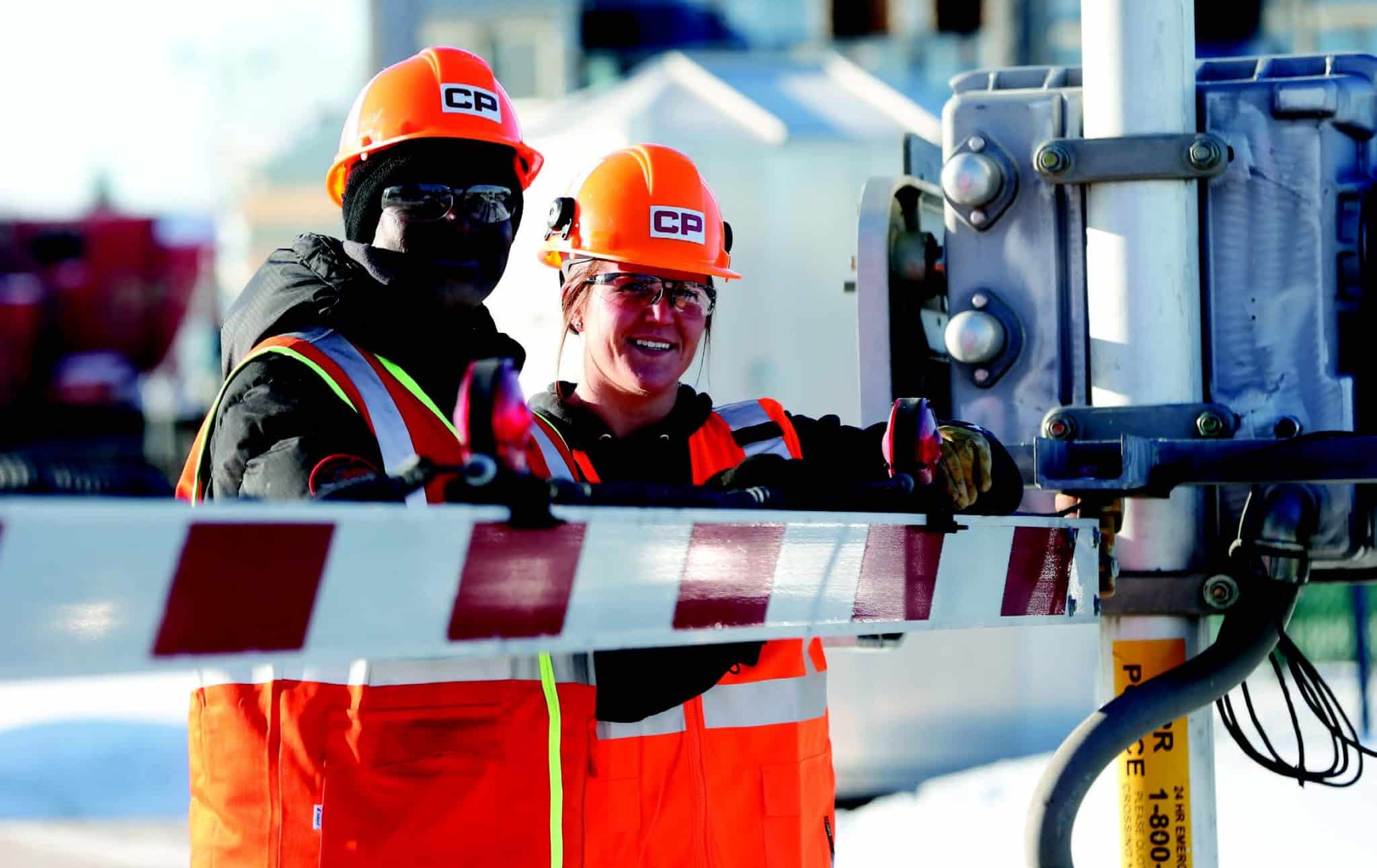 Freight Rail Pedestrian & Driver Safety | AAR