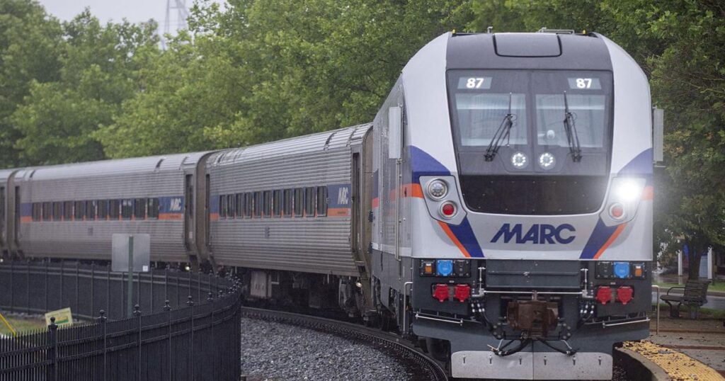 Freight Rail & Amtrak - AAR