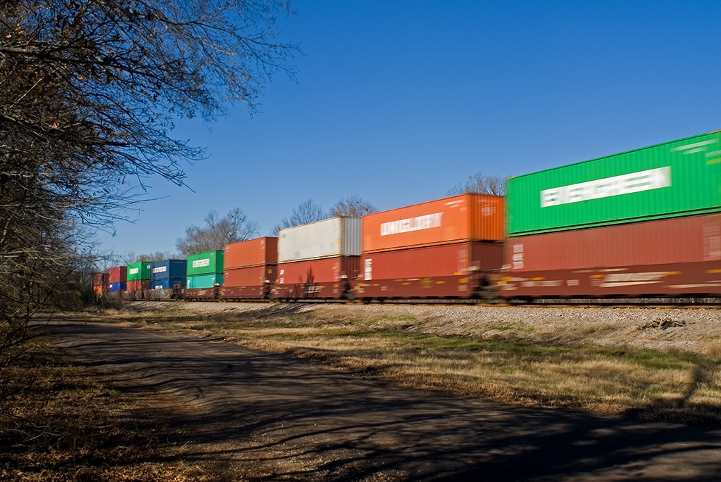 Freight-Railroad-Supply-Chain-Intermodal-34 - Association of American ...