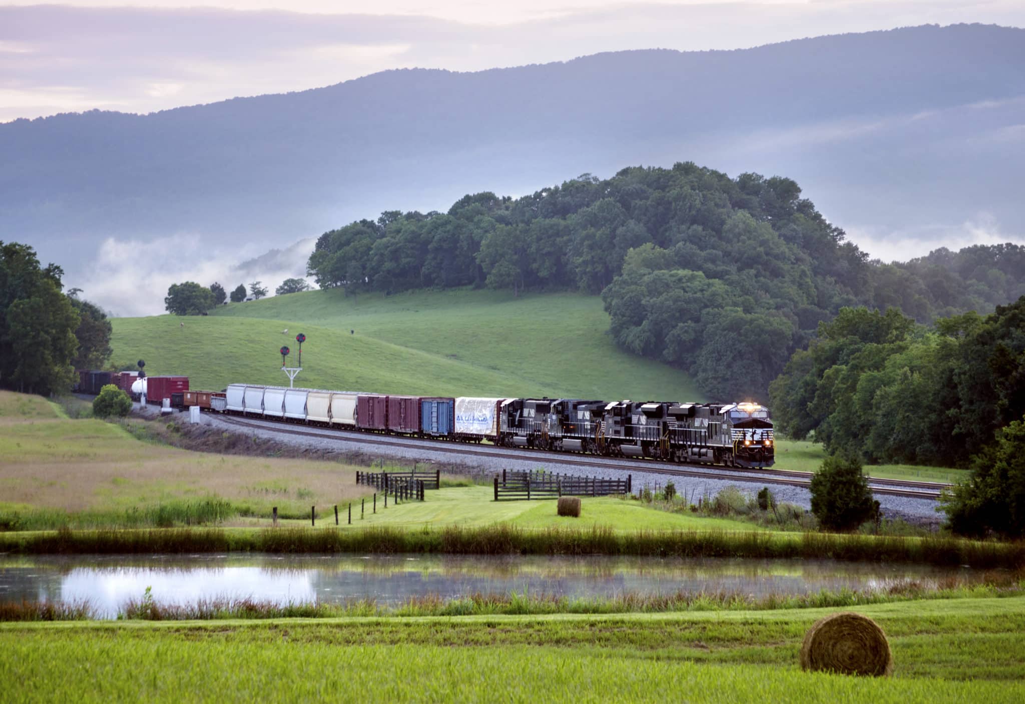 Freight Rail & Intermodal | Association of American Railroads